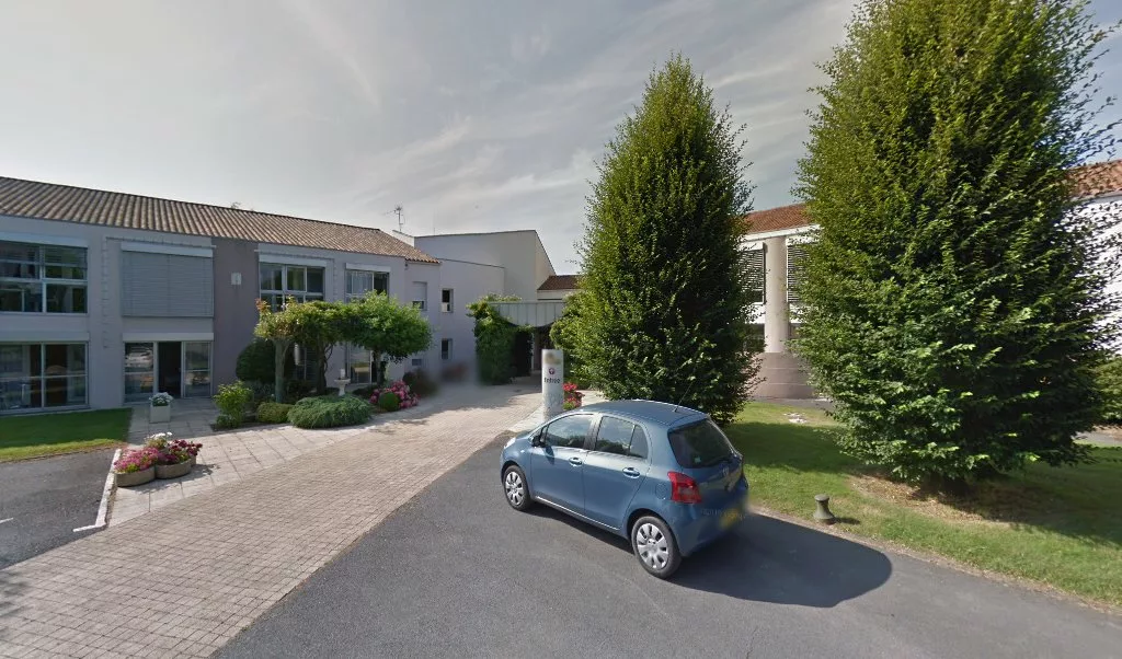 Résidence La Pierre Rose - avis maison de retraite à Saint-Pierre-du ...