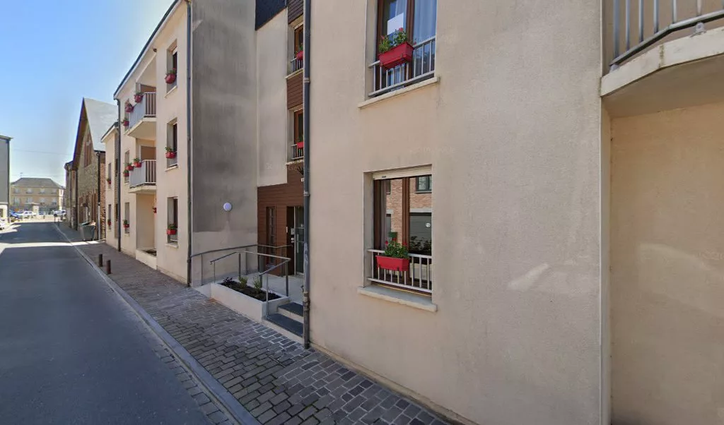 Résidence Porte de France - avis maison de retraite à Rocroi, 08230